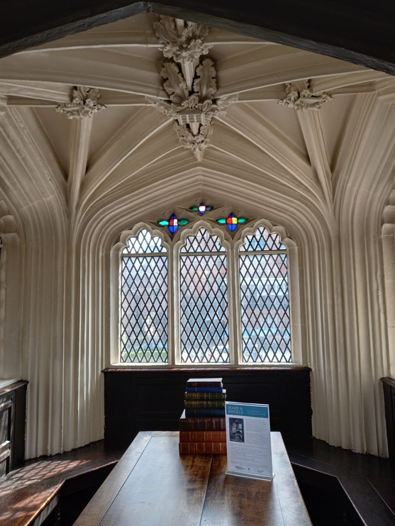Chetham’s Library: The oldest public reference library in the English ...